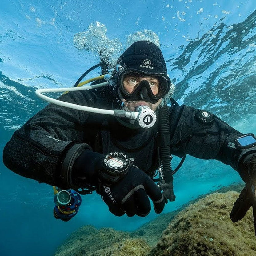 The UK's Premier PADI Scuba Diving and Equipment Centre – Oyster Diving ...